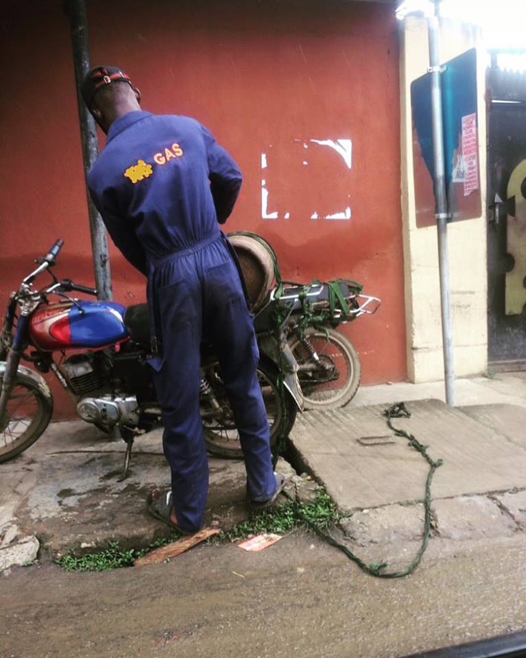 The Gas man getting ready to run his afternoon routes – The Lagos Hustle